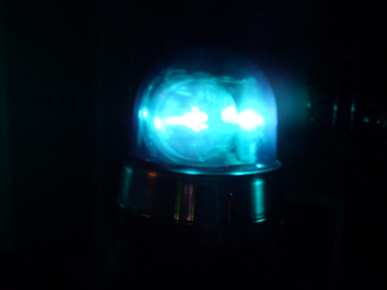 FEDERAL SIGNAL 12-VOLT MODEL 176 ROTATING 4-BEACONRAY 🚨BLUE LEXAN DOME🚨 ...