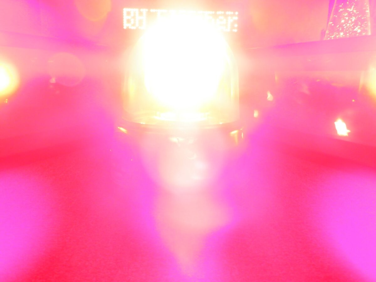 FEDERAL SIGNAL MODEL 15A JUNIOR BEACON RAY 12 VOLT • RED GLASS DOME ...