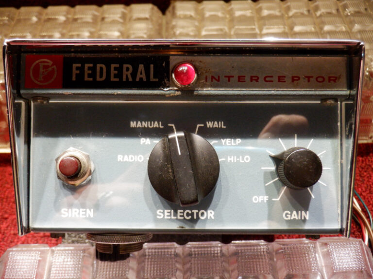 FEDERAL SIGNAL PA20 ELECTRONIC SIREN • SERIAL NUMBER: 2E14918 – BH ...
