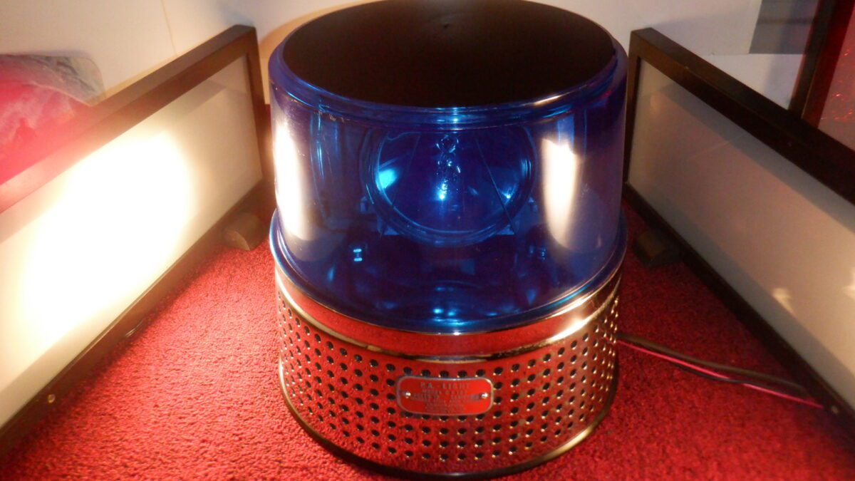 FEDERAL SIGNAL BLUE SPEAKERLIGHT CJ184 -12-VOLT – WITH FS FACTORY CJ184 ...